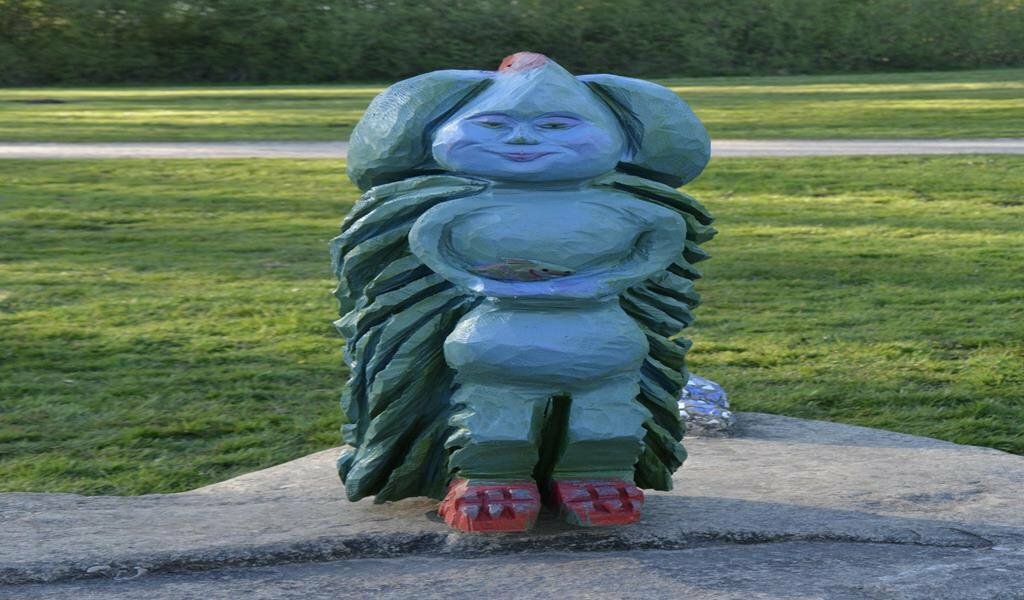 Seefee und Wassergeist: Neue Skulpturen am Vörder See - Bremervörder ...